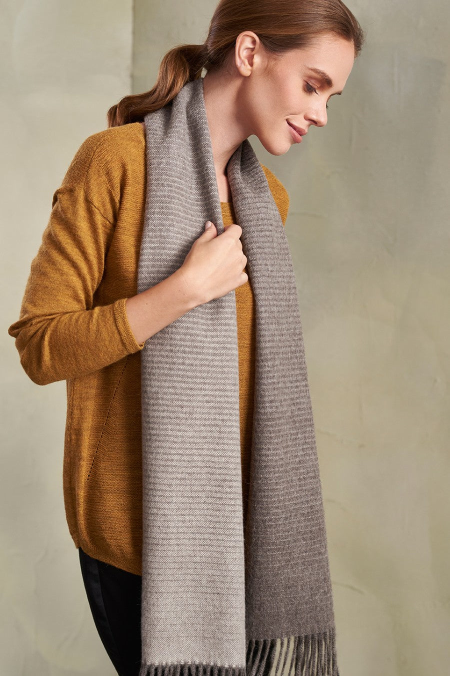 Rasha - B Scarf Baby Alpaca Color Grey