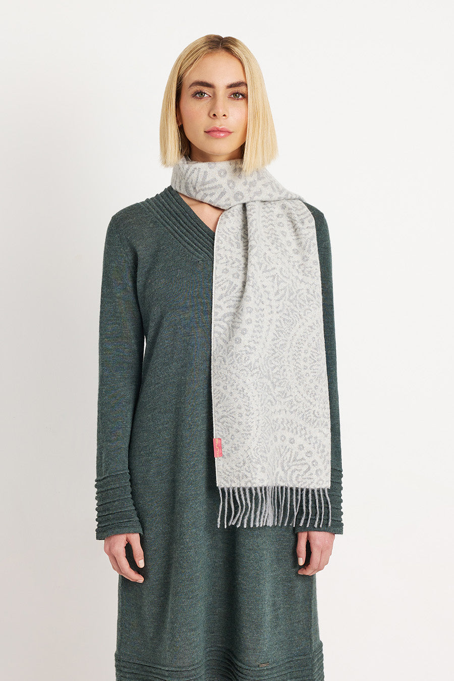 Wine Scarf Baby Alpaca Color Grey