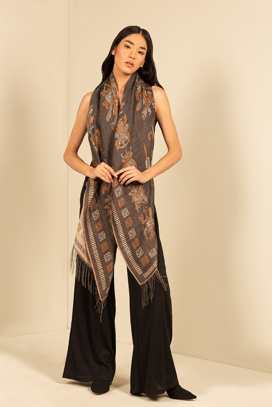 Nazca - 9 Shawl Baby Alpaca Color Grey