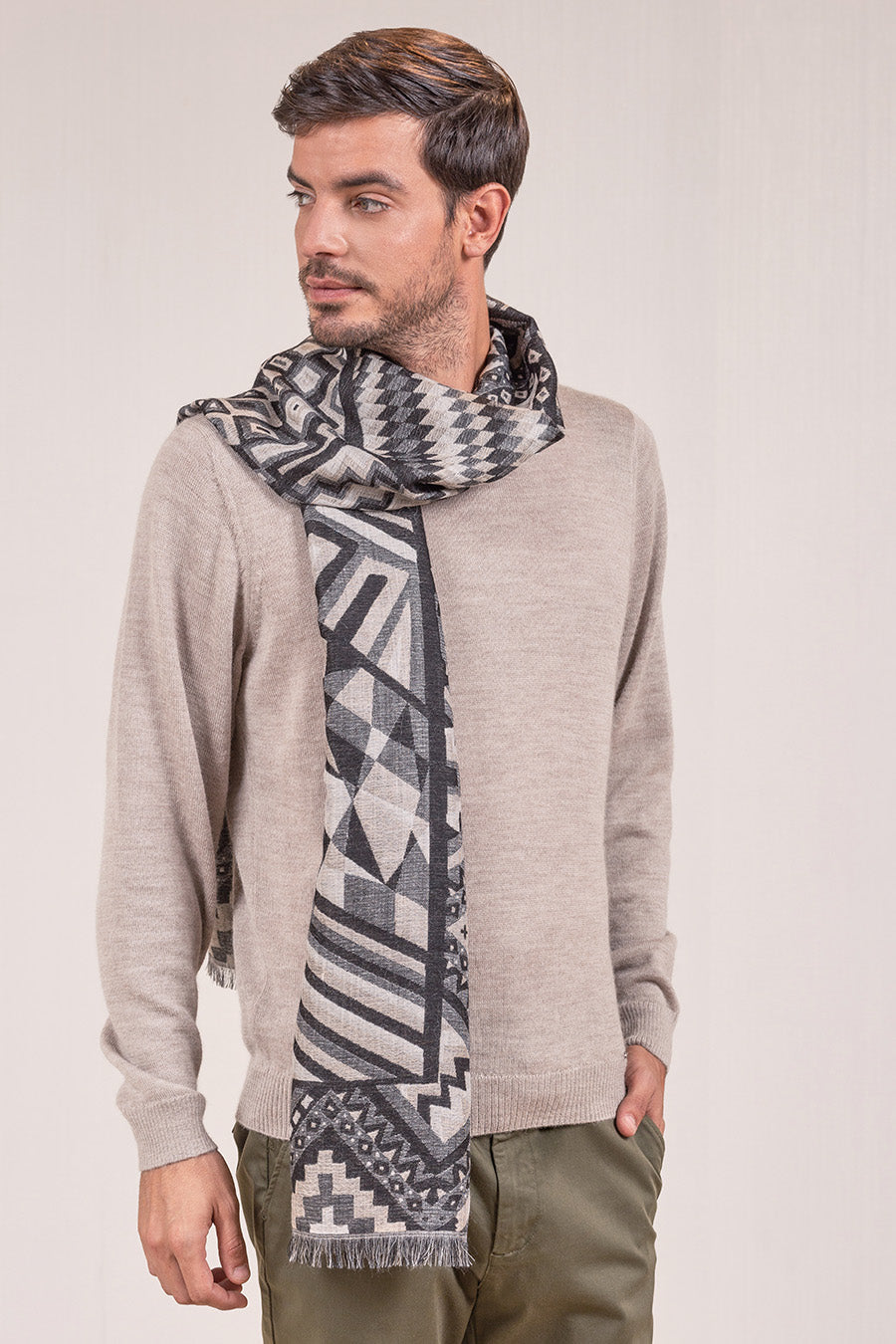 Vinelli Shawl Baby Alpaca Color Black