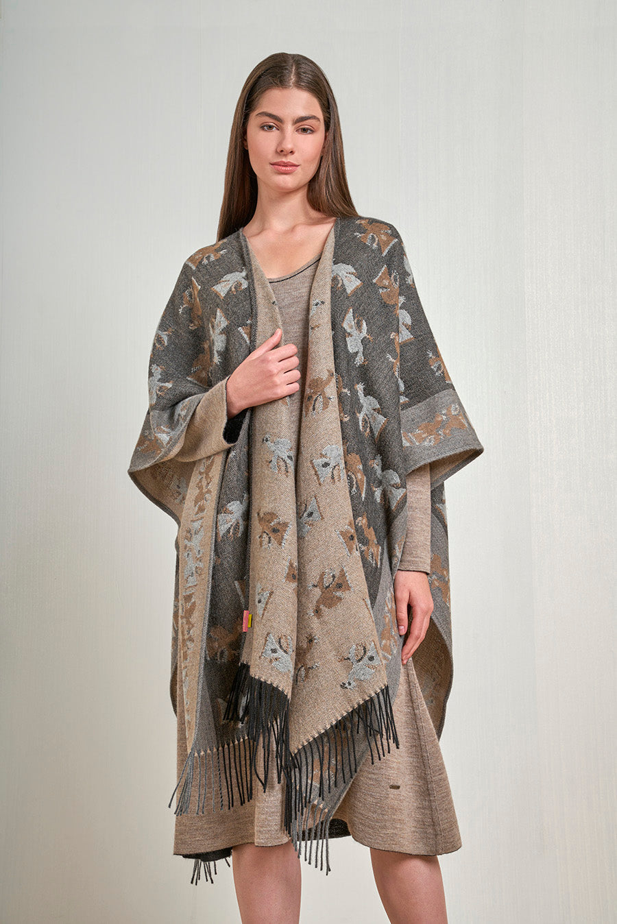 Capa Nazca - 42 De Baby Alpaca Color Gris