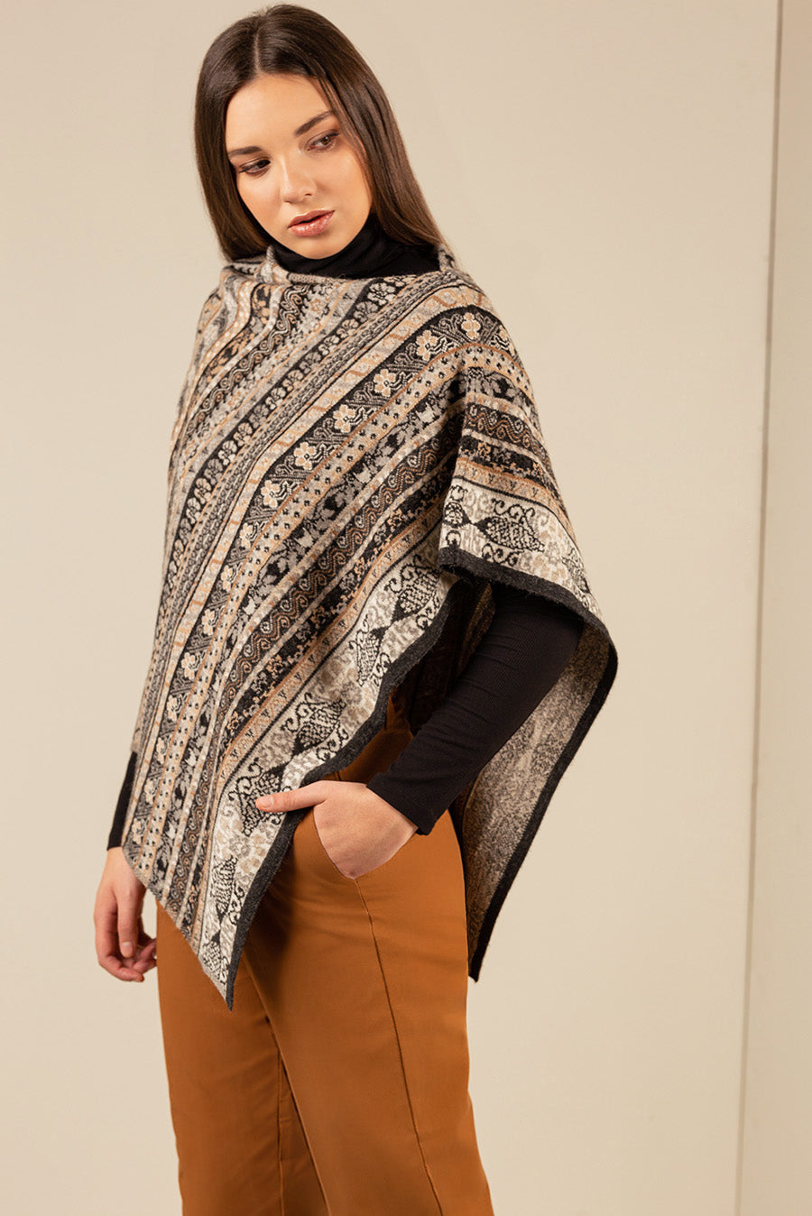 Ukali Poncho Baby Alpaca Color Natural