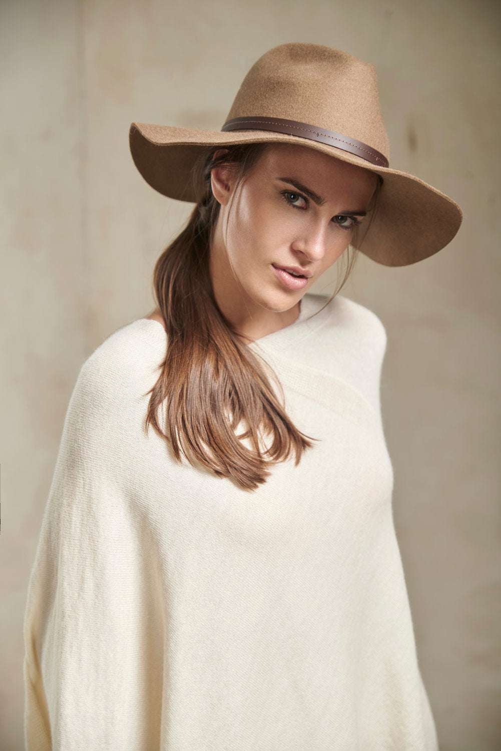 Sade Hat Alpaca & Wool Color Beige