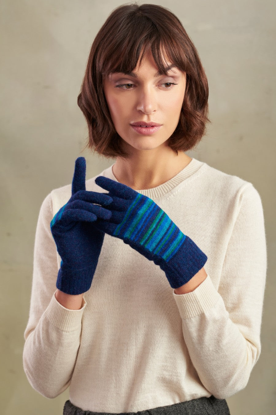 Talea Gloves Baby Alpaca Color Astral